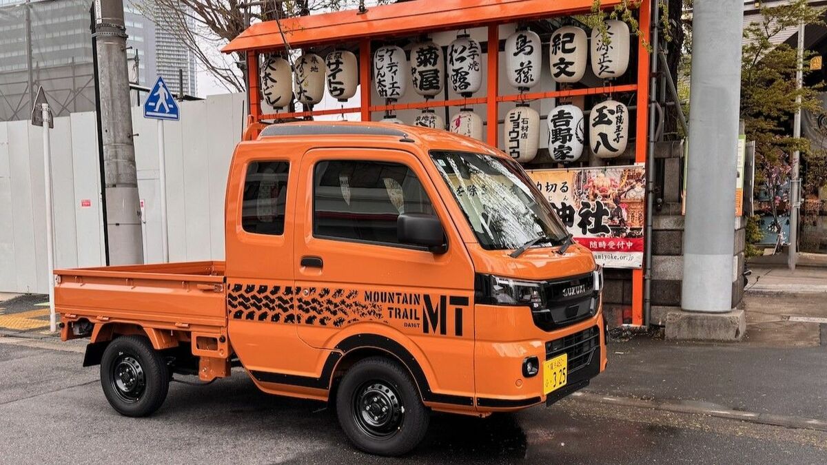 農道の911? 室内広々かつオシャレな軽トラ「スーパーキャリイ」の特別仕様車「Xリミテッド」真のコンセプト