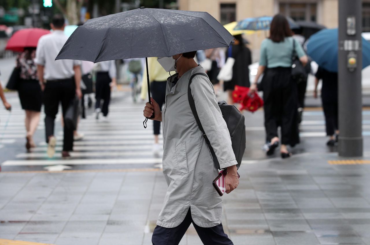 [날씨] 흐리거나 비소식…낮 최고기온 22도