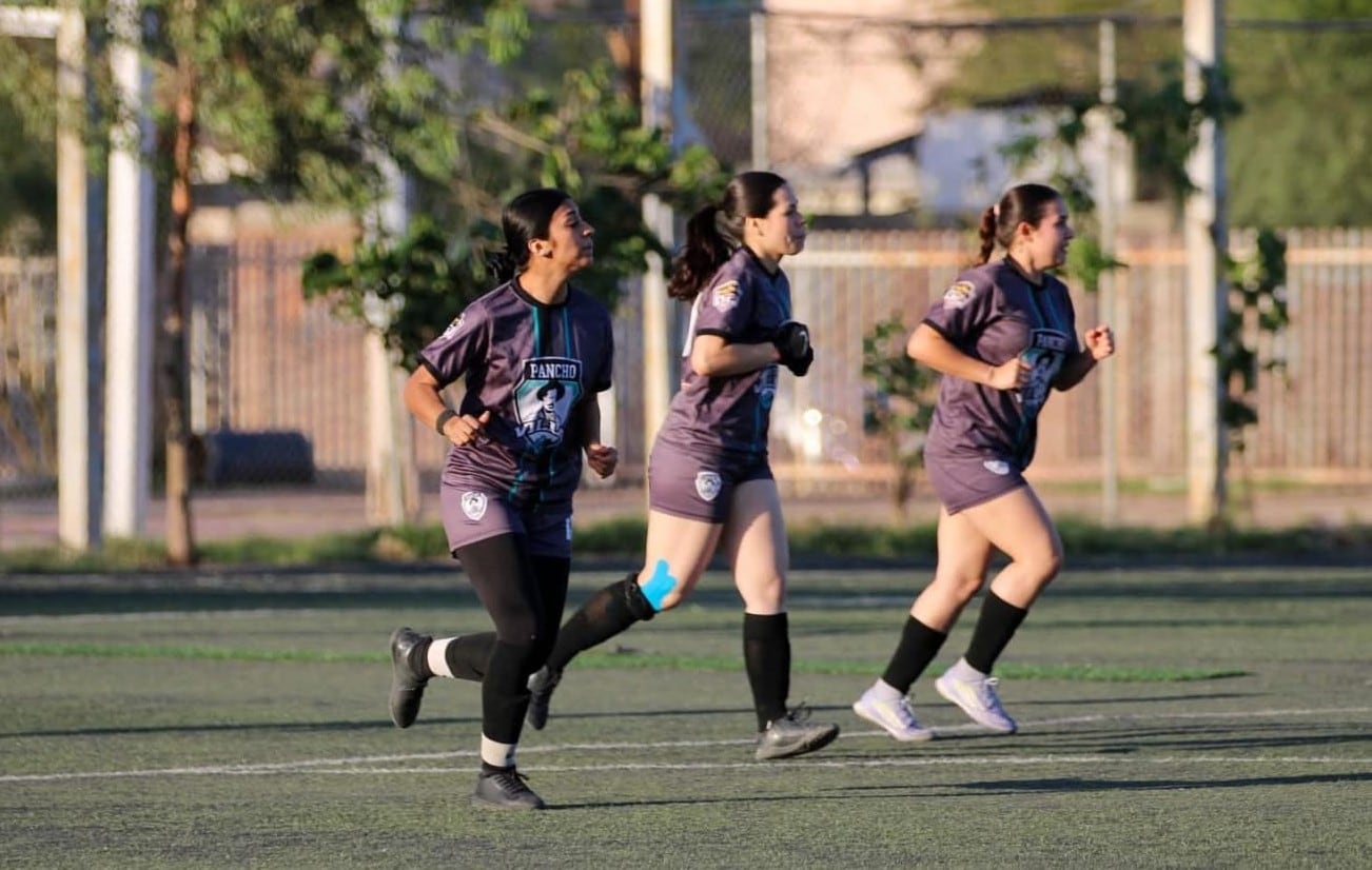 Laura García lidera la goleada de Pancho Villa