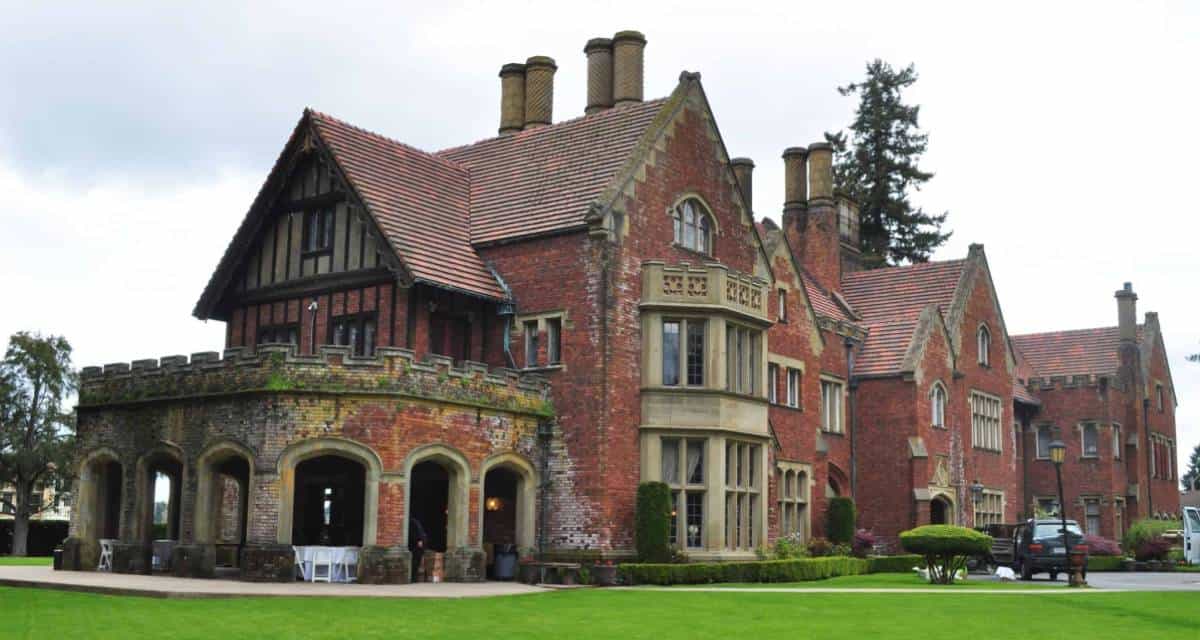 15 of the oldest buildings in Washington you can still visit today