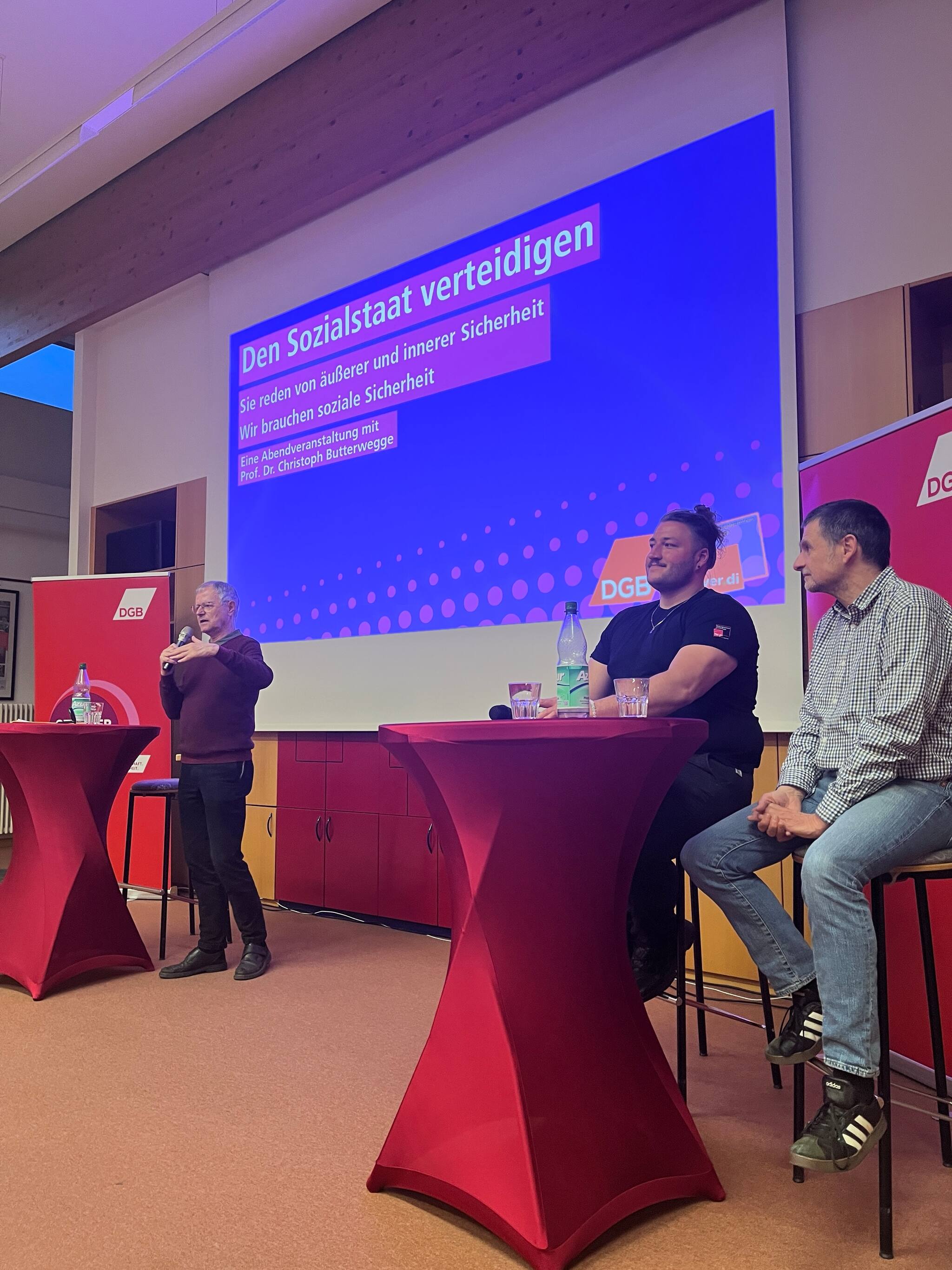 Vortrag in Gladenbach: Experte fordert solidarische Bürgerversicherung