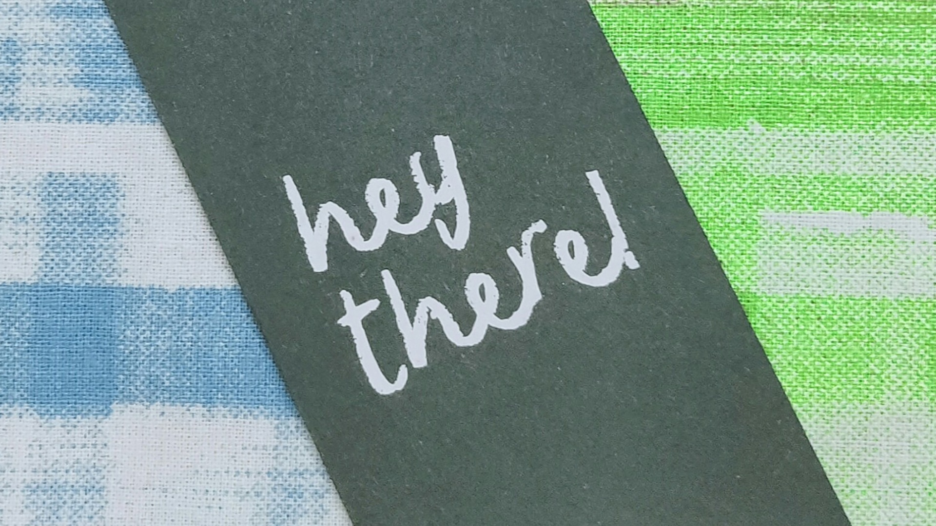 10 texting mistakes that are keeping you single & 10 better things to send