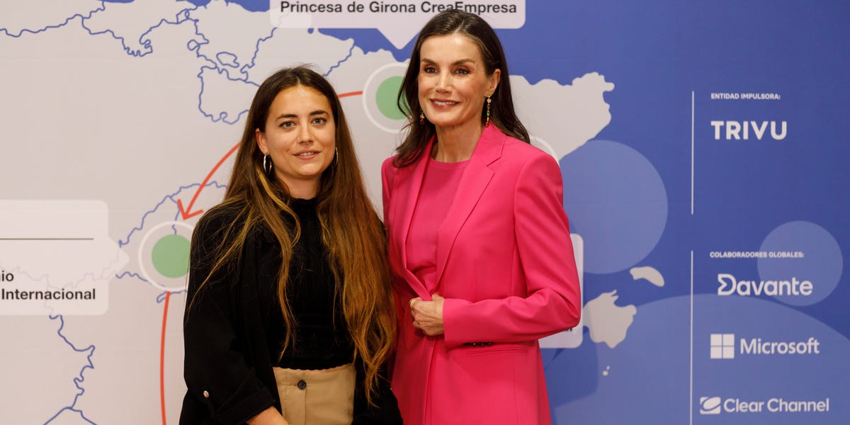 Queen Letizia steps out in a vibrant Hugo Boss pantsuit for a Spanish ...