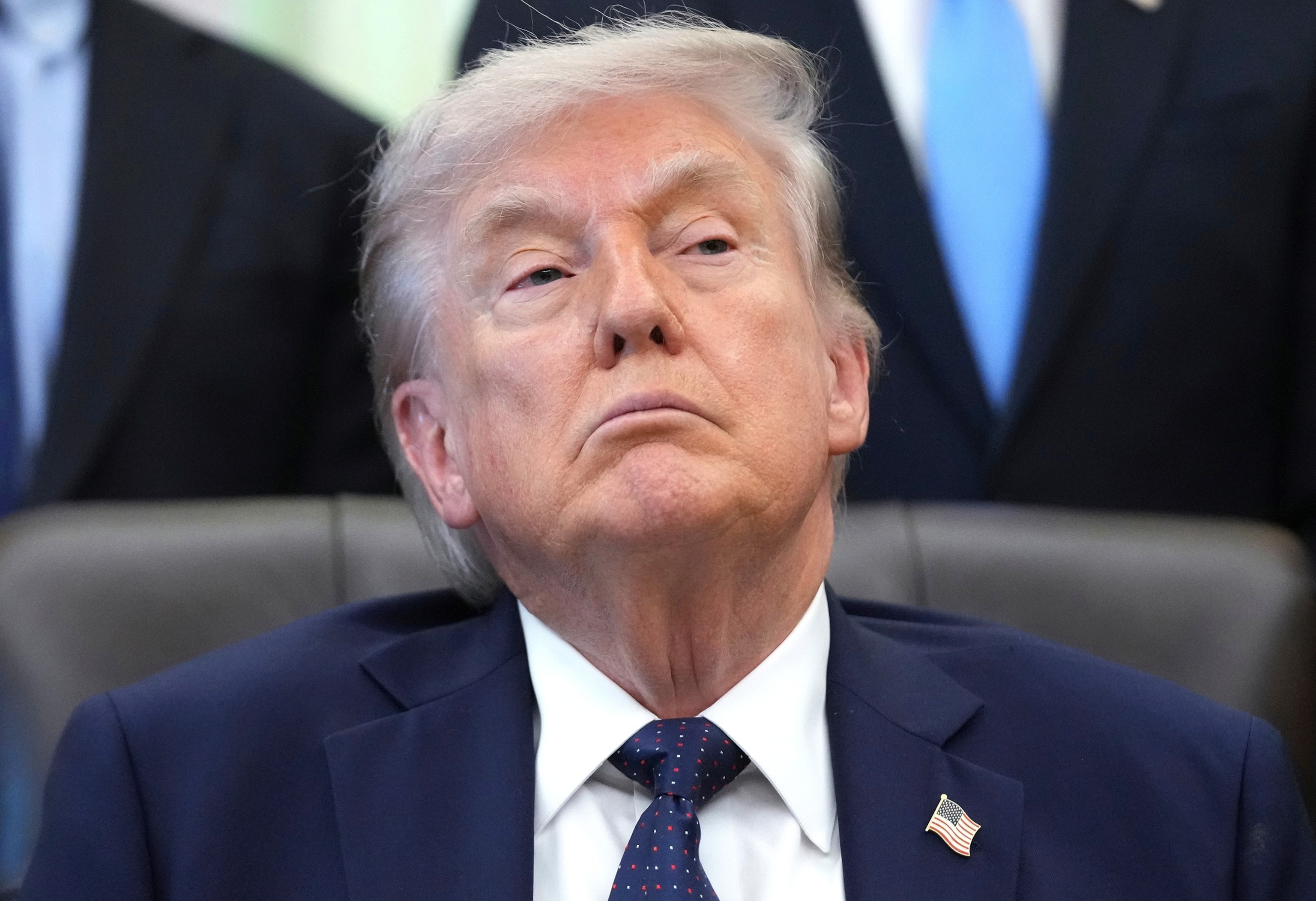Trump met with oil and gas executives as Iran war drags on, prices surge