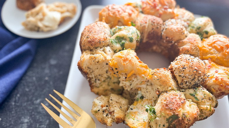 Cheesy savory monkey bread recipe