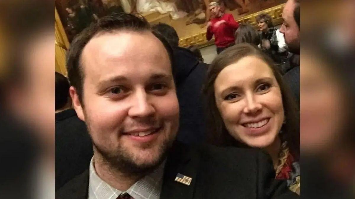 Josh Duggar in solitary confinement as prison sentence for child ...
