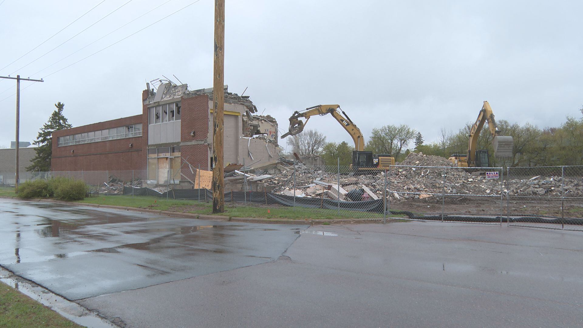 Crews work to demo former Wausau water treatment plan