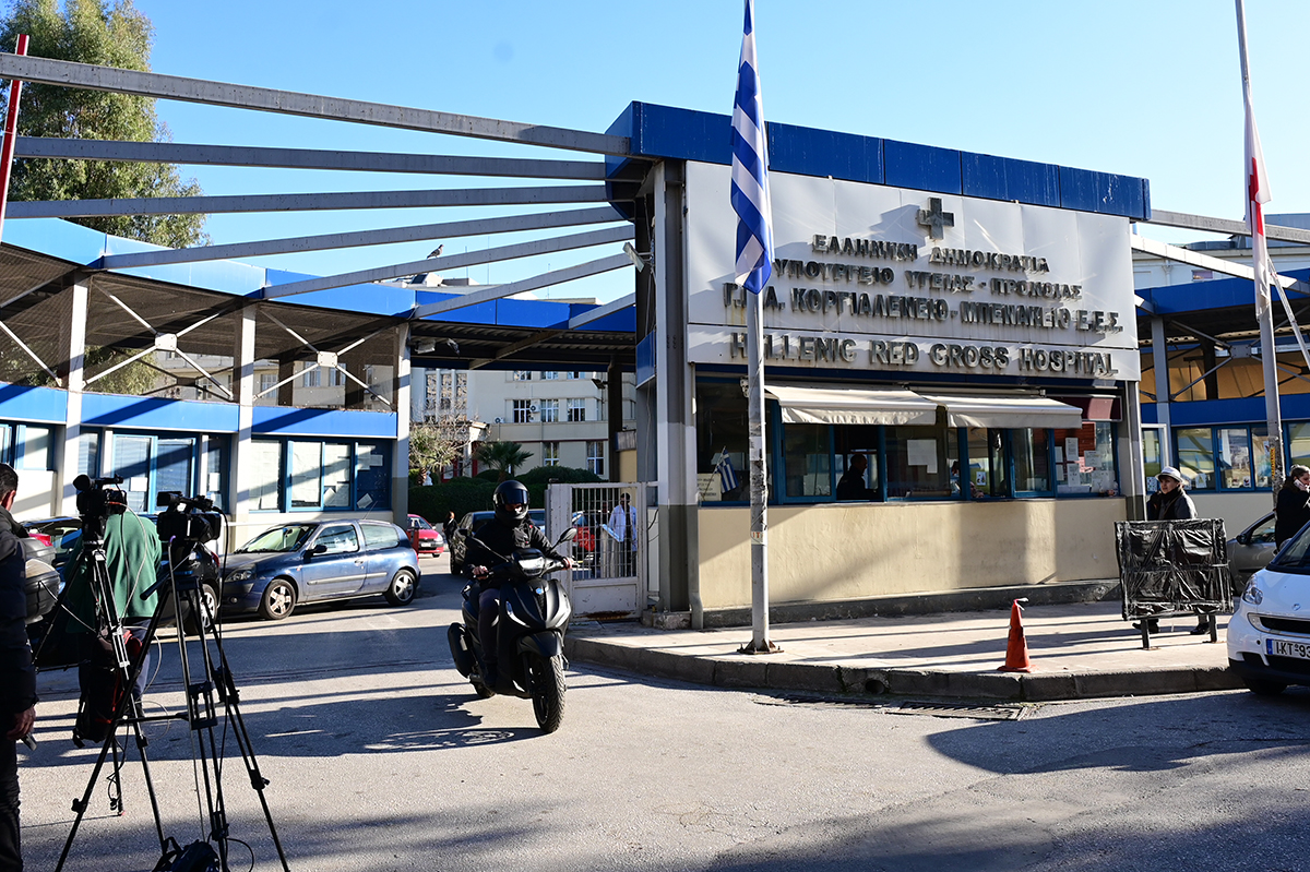 Επίθεση στο Πρωτοδικείο: Εξιτήριο για τις τέσσερις τραυματίες, στην ...