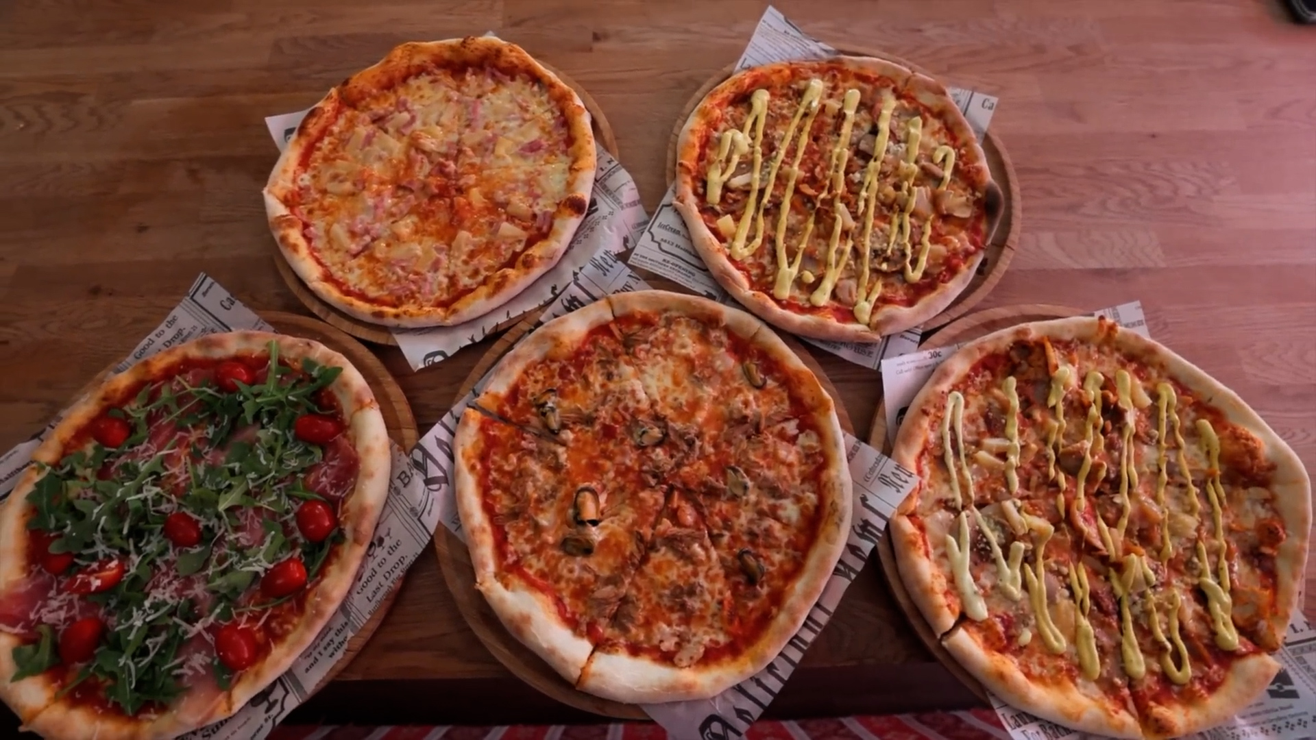 Woman attempts to eat 5 pizzas in 35 minutes for cash prize