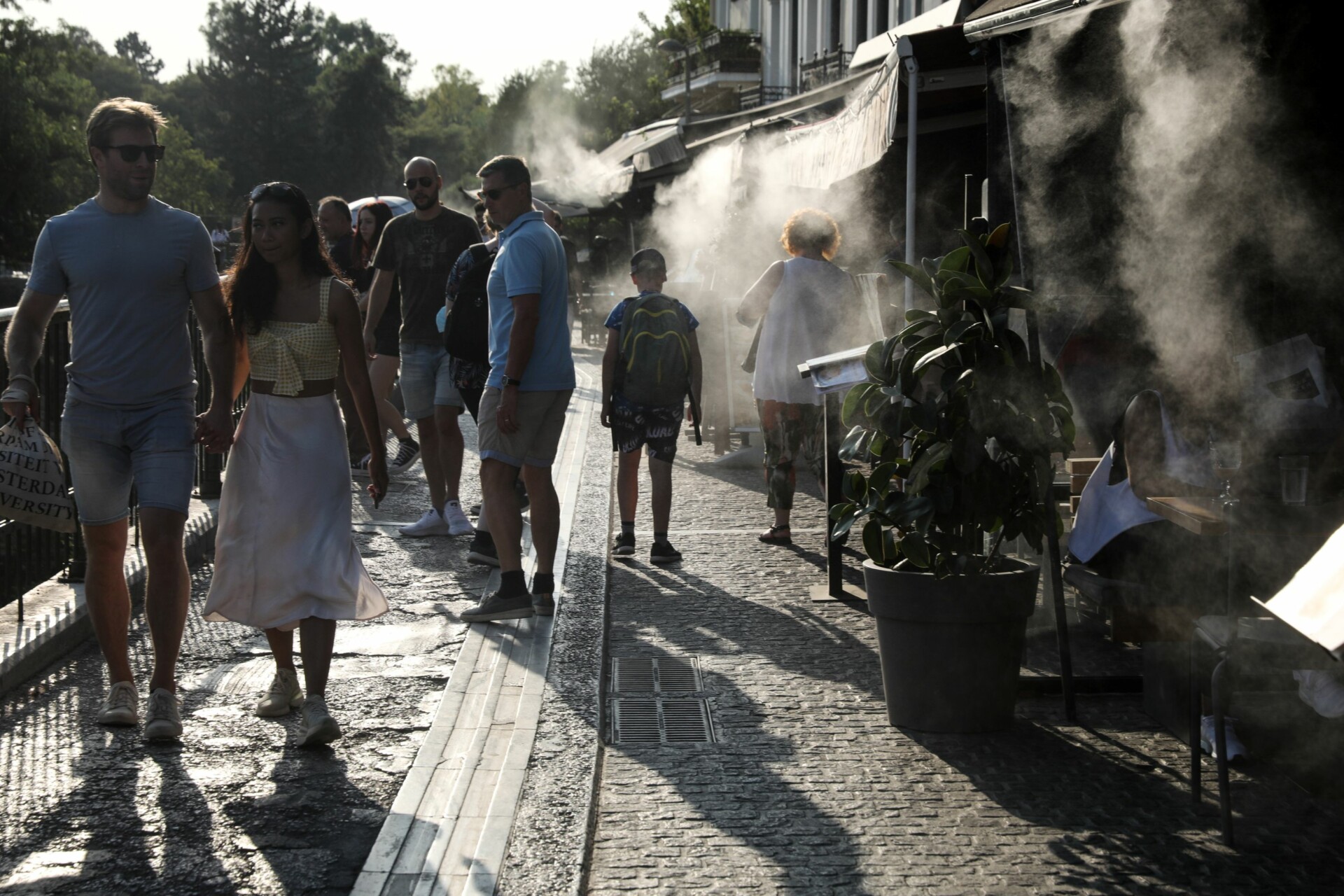 Στο στόχαστρο της Επιθεώρησης Εργασίας ο τουρισμός, η εστίαση και τα ...