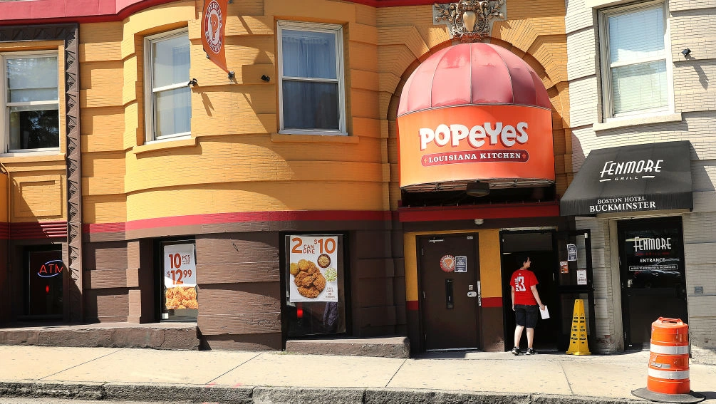 Kinder’s and Sweet Baby Ray’s top barbecue sauce taste test