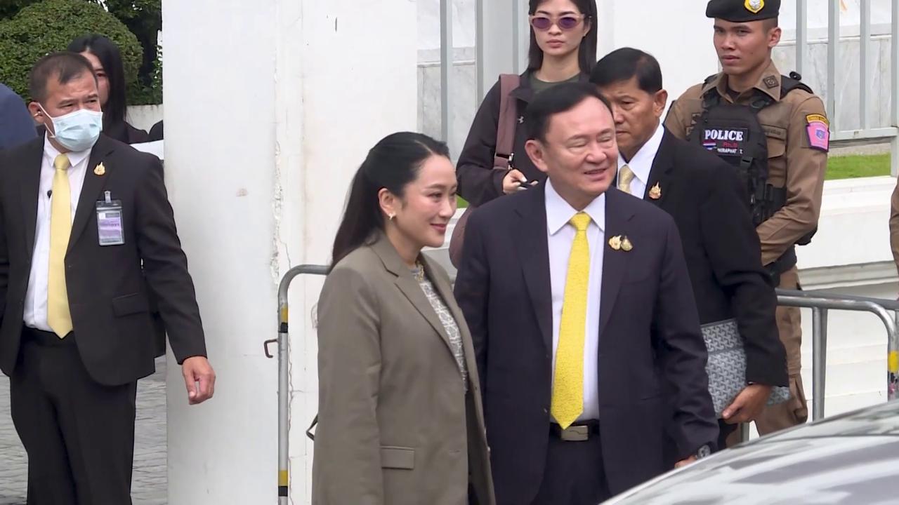Thailand: Former PM Thaksin granted parole in Bangkok - 69756343