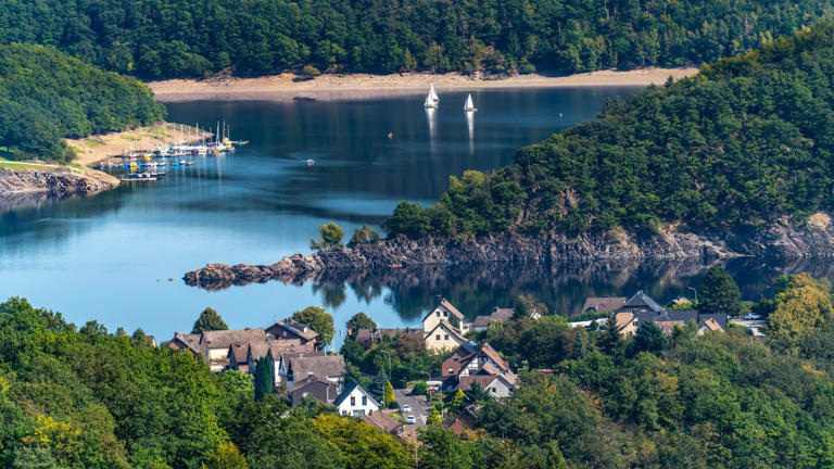 Fjord-Feeling in NRW: Warum der Rursee gerade jetzt lohnt
