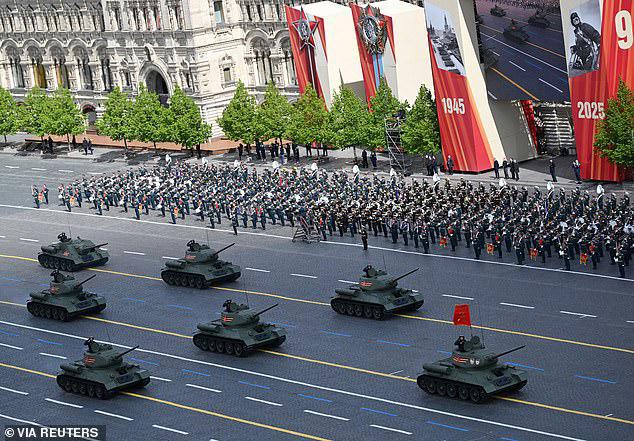 Putin axes tanks and military hardware from annual WW2 parade