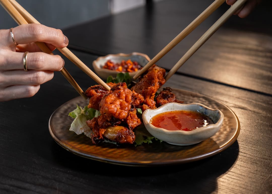 Ramen, neón y paciencia: la escena japonesa que crece a una hora de la CDMX