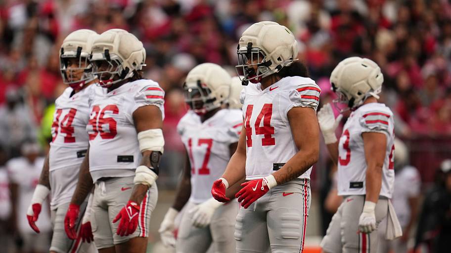 Bulked-up Ohio State football redshirt freshman the key to Larry ...