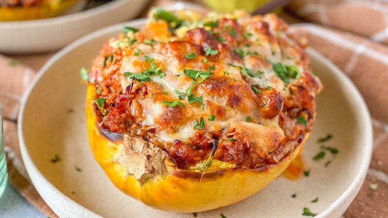 Spaghetti squash lasagna boats recipe