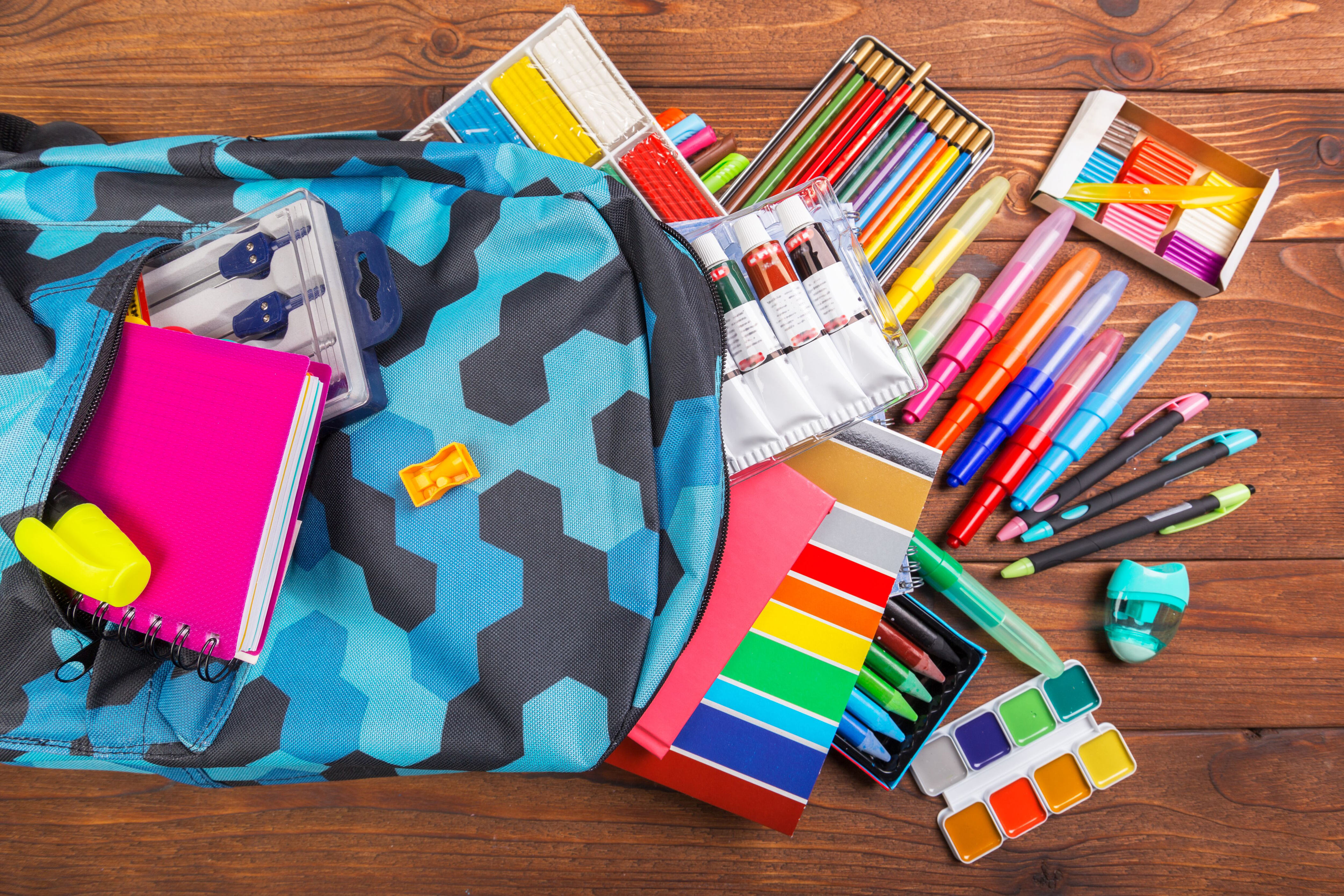 Más de 103.000 estudiantes recibirán kits escolares con el programa ...