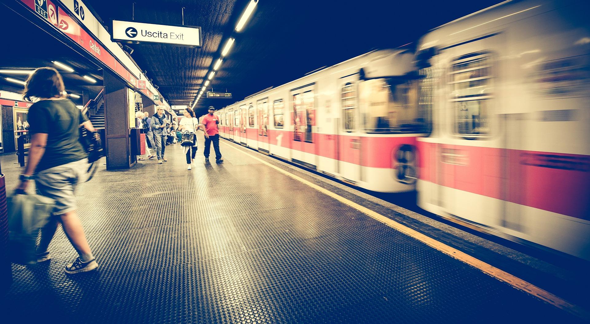 ATM Milano, orari 1° maggio 2026: metro, tram e bus ridotti. Tutte le ...