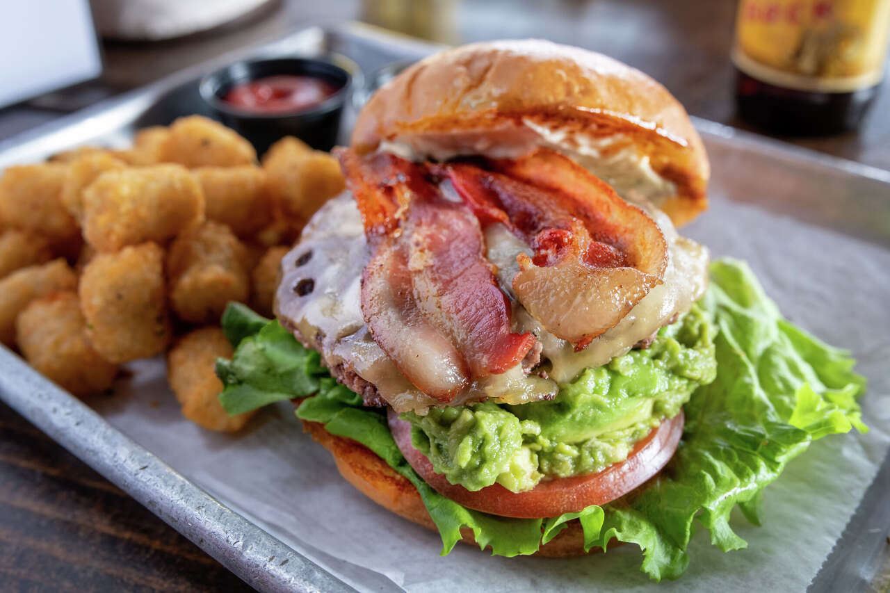 Shady's Burgers opening a third restaurant in Hidden Cove Marina