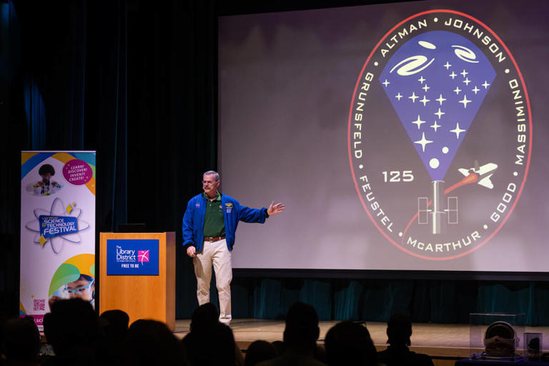 Stunt pilot from original "Top Gun" and NASA astronaut encourages kids ...