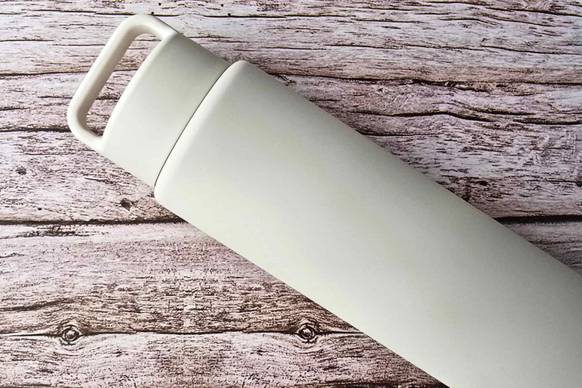 「500mlでは足りない」を解決 無印良品の“ちょうどいい水筒”が優秀