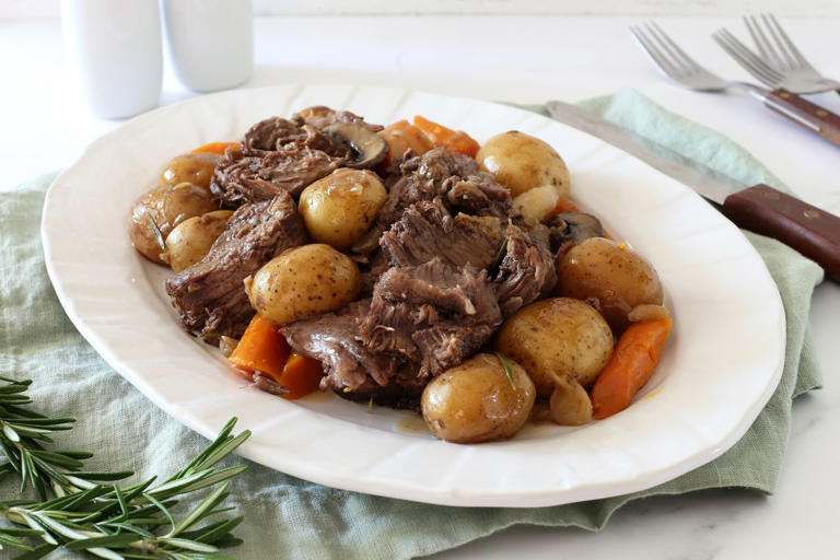 Chuck roast vs. rump roast: What's the difference?