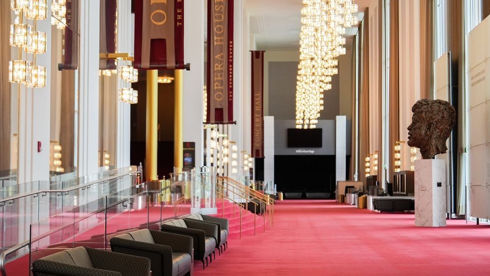 Judge blocks Kennedy Center from adding Trump's name and shutting down ...
