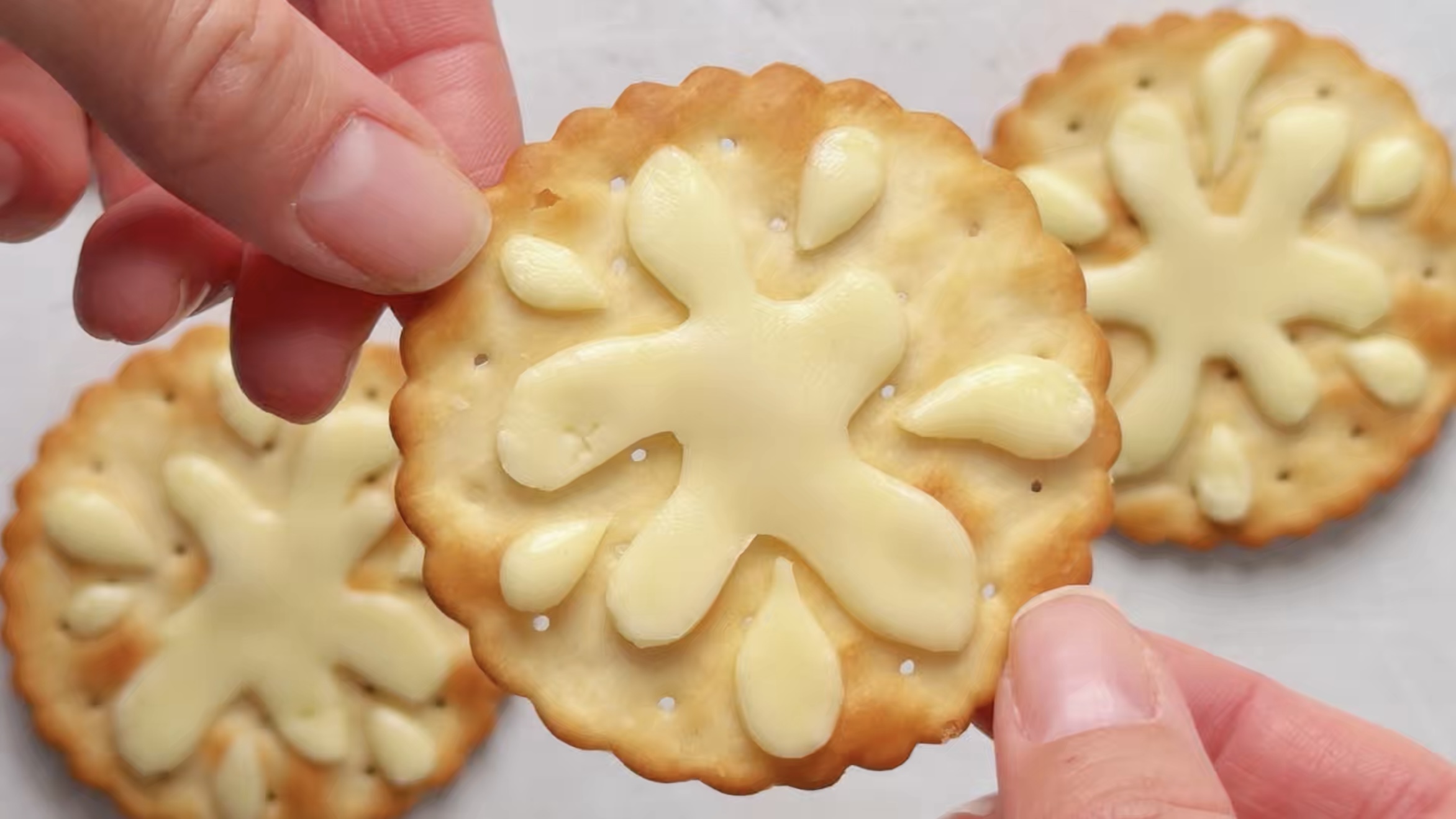 Splat crackers easy cheesy party snack idea