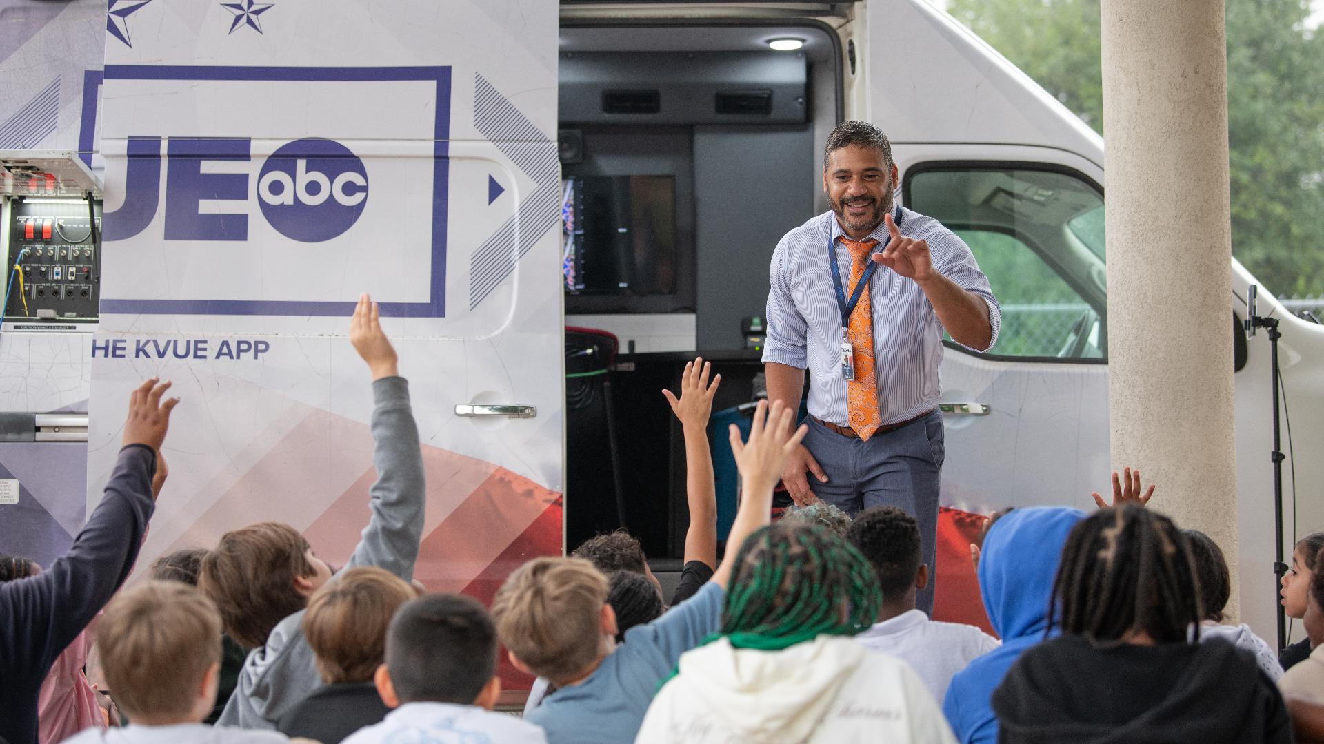 KVUE's Marc Mullins visits 'Career Day' at Round Rock ISD's Caldwell ...