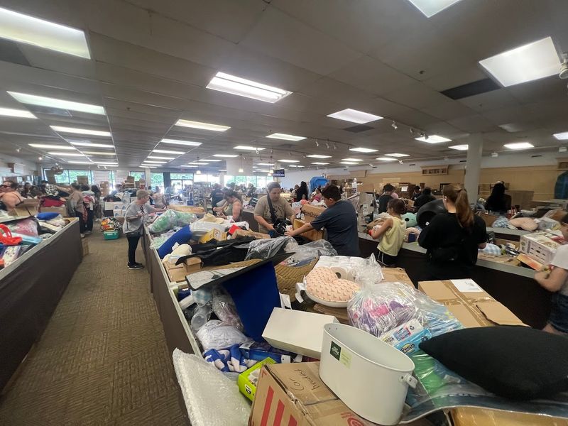 New Jersey has a bin store where prices drop to $1 on Tuesdays