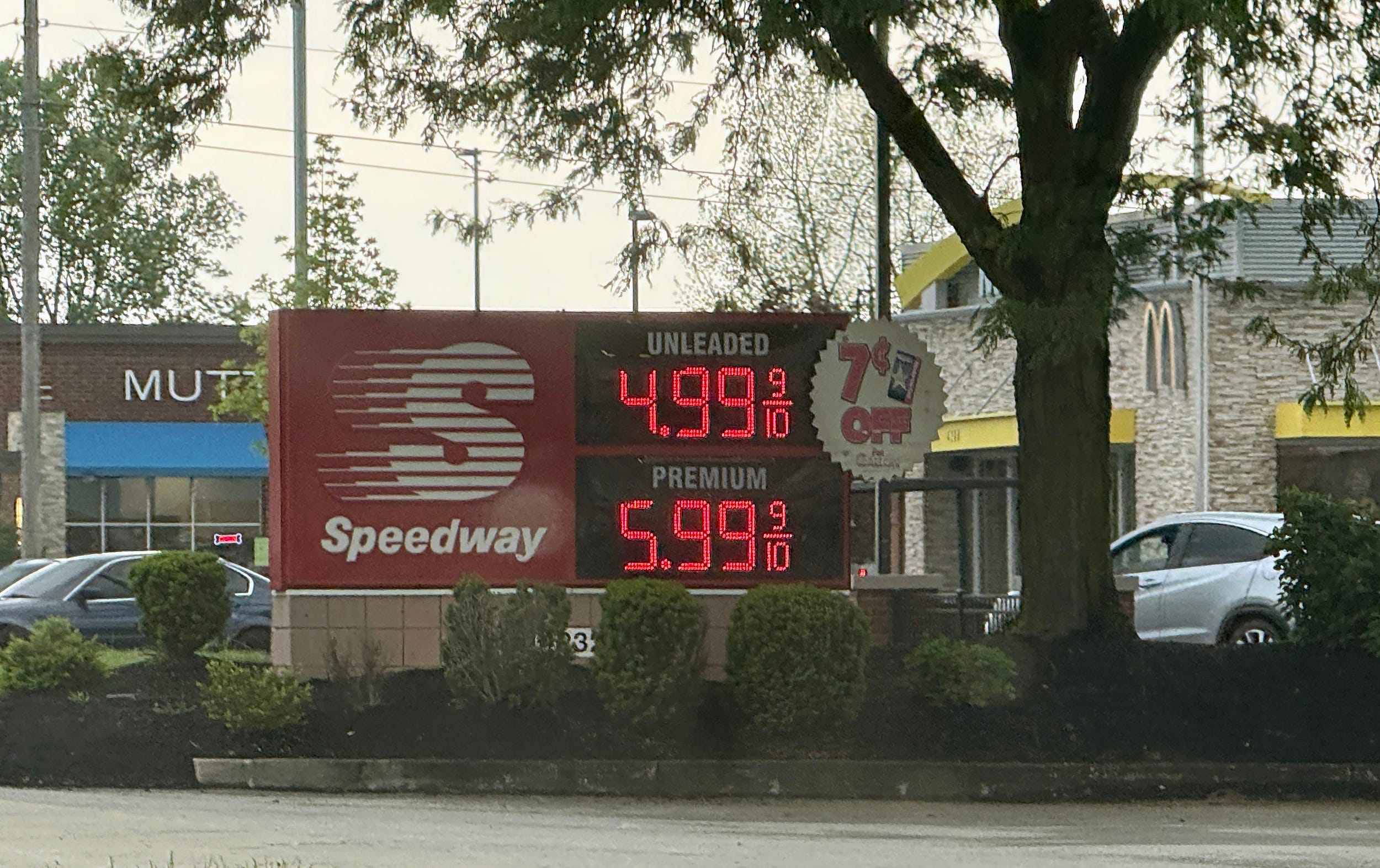 Columbus gas prices near $5 a gallon and could continue to climb
