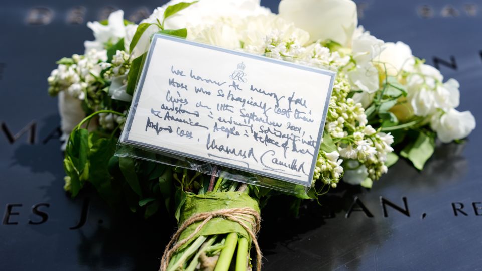 Royals leave handwritten message of ‘enduring solidarity’ at New York’s ...