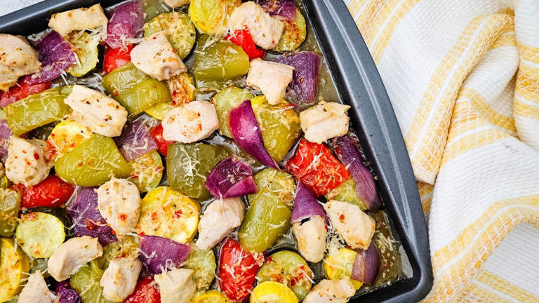 Sheet pan Italian chicken and veggies recipe
