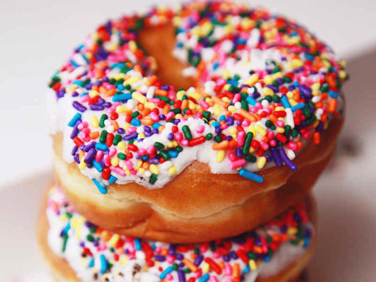 3 best grocery store donuts that professional pastry chefs actually buy ...
