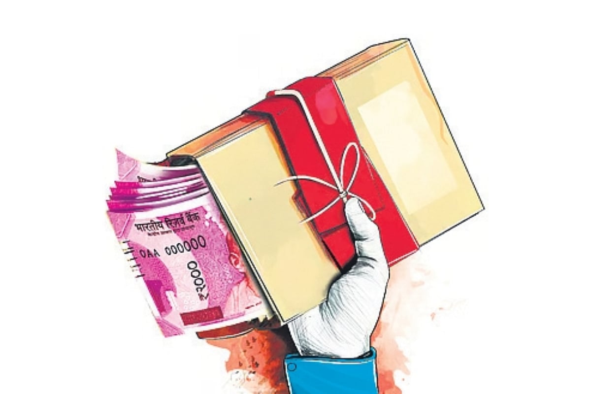 KAS officer arrested in Bengaluru Lokayukta trap over Rs 30 lakh ...