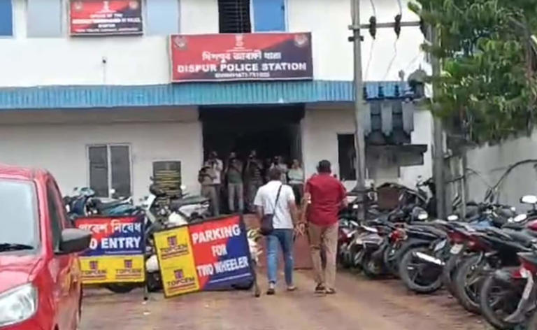 2 men hold fake biometric drive in Assam, give youths Rs 200, arrested