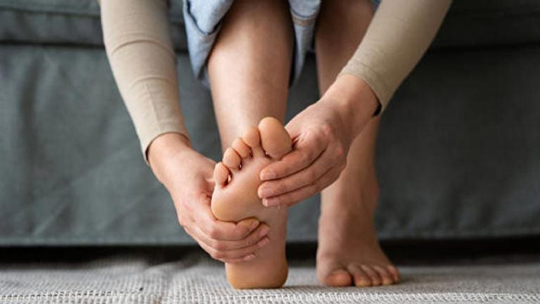 Cómo cuidar tus pies en el calor y evitar el mal olor