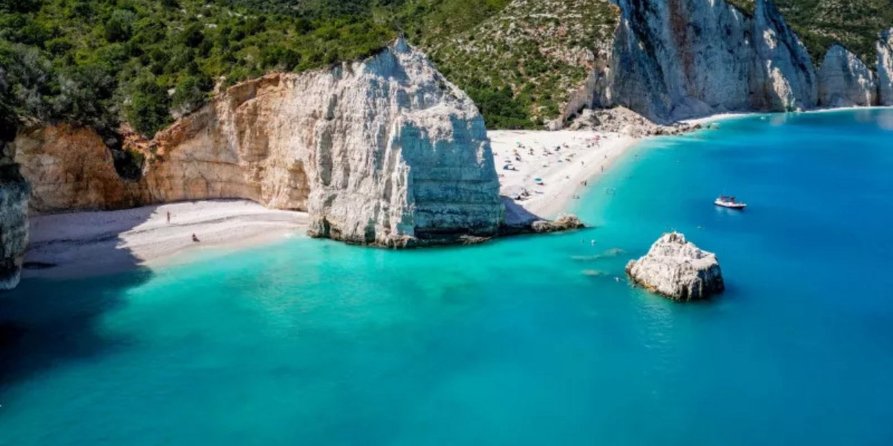 Ελληνική η καλύτερη παραλία στην Ευρώπη για φέτος - Ενα κρυφό διαμάντι ...