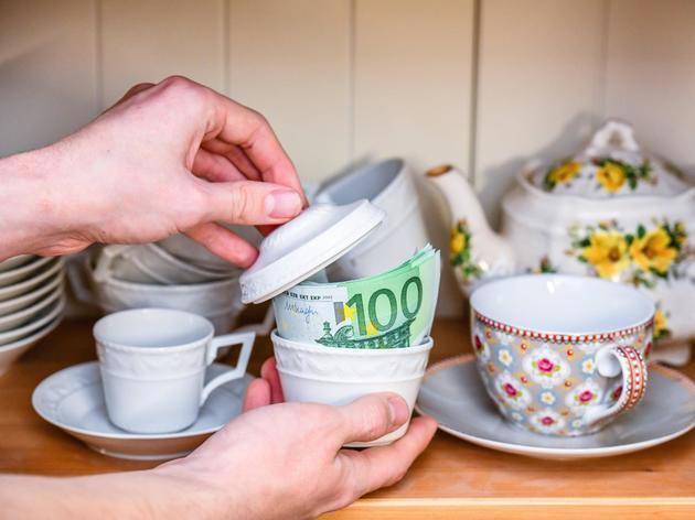 Geld zu Hause verstecken – an 9 Orten suchen Einbrecher als erstes