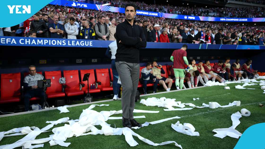 This is why Atletico Madrid fans threw toilet paper during Arsenal ...