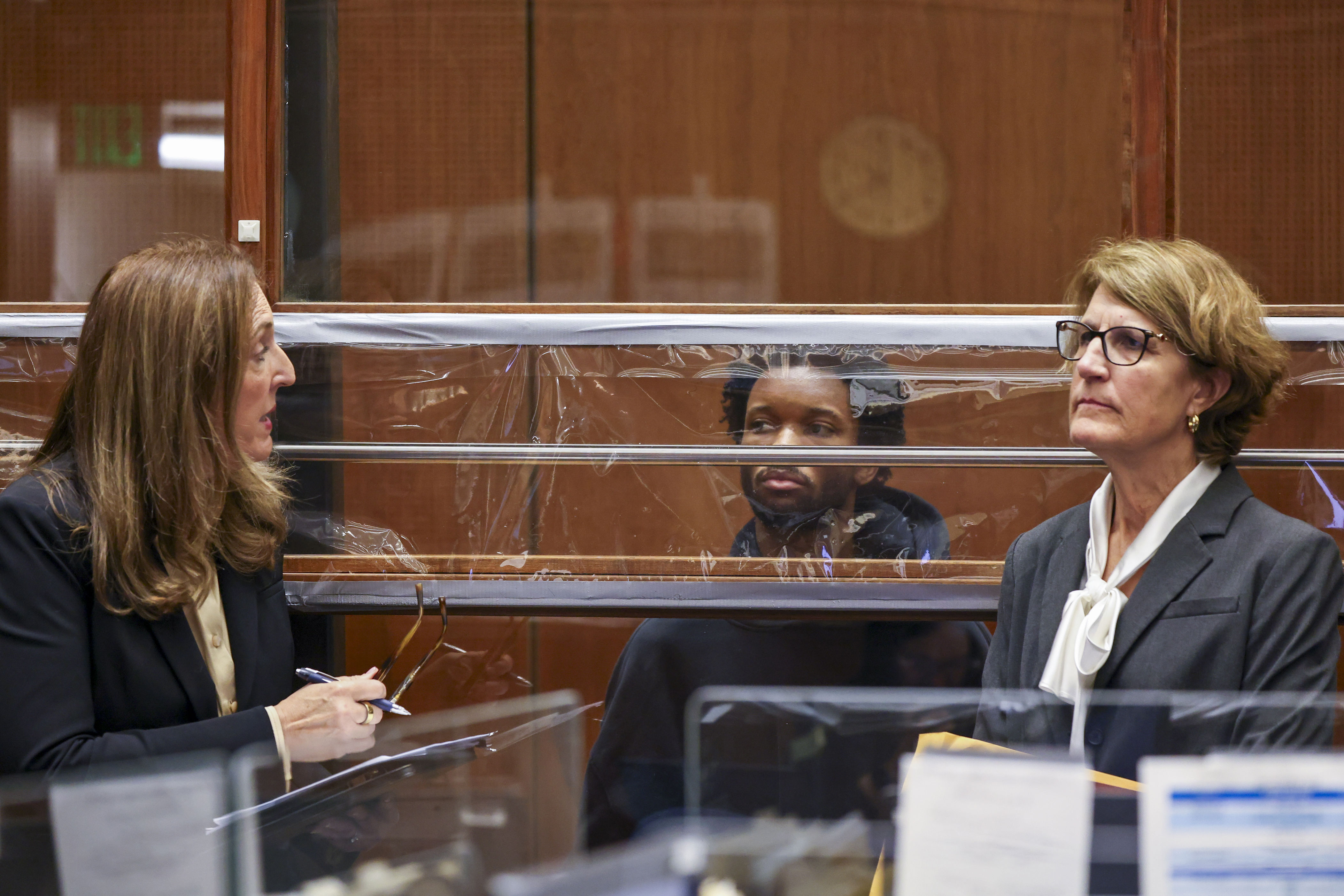 D4vd ordered chainsaws from Amazon to dismember teen, DA says in ...