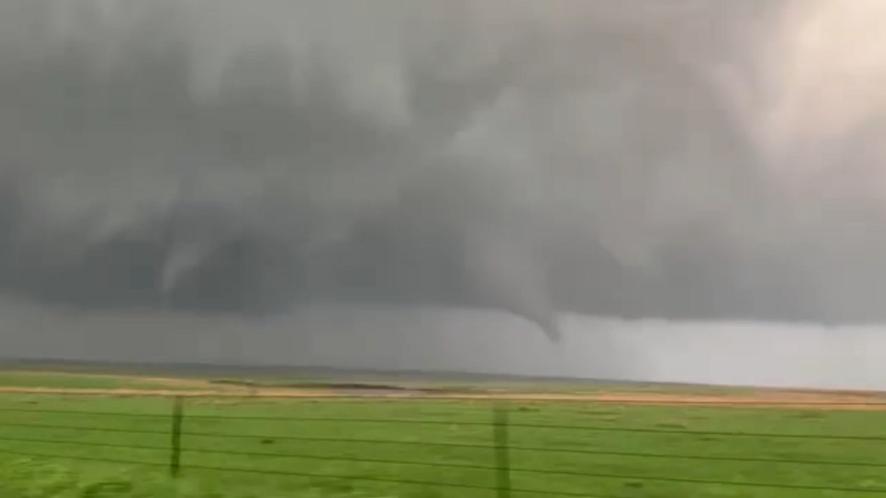 Twin tornadoes from a cyclic supercell in Oklahoma