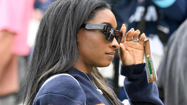 US gymnast Simone Biles' $23,000 revelation leaves fans in disbelief