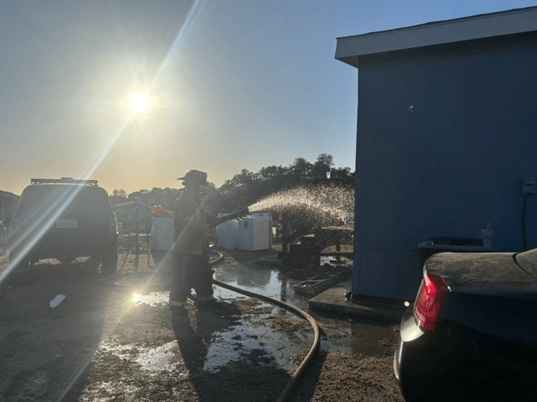 Woman, pets rescued from Valley Springs house fire