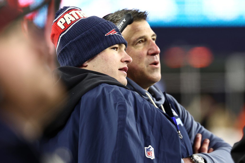 Drake Maye breaks silence on Mike Vrabel's off-field controversy