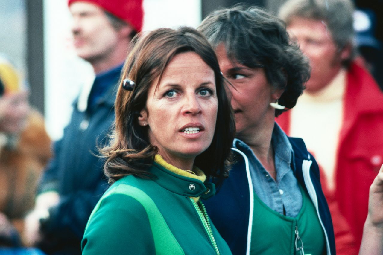 Actress Claudine Longet shot and killed her Olympian boyfriend Spider ...
