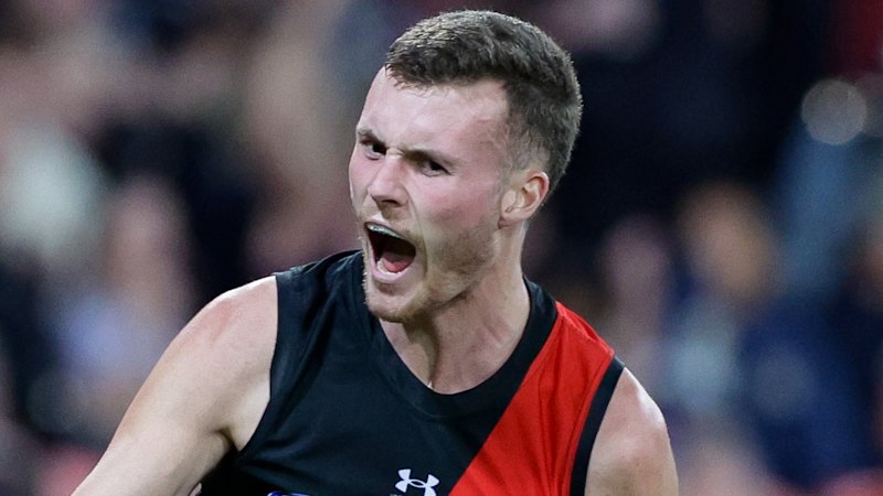 Bomber returns for first game in 630 days; Lyon says AFL changes fail