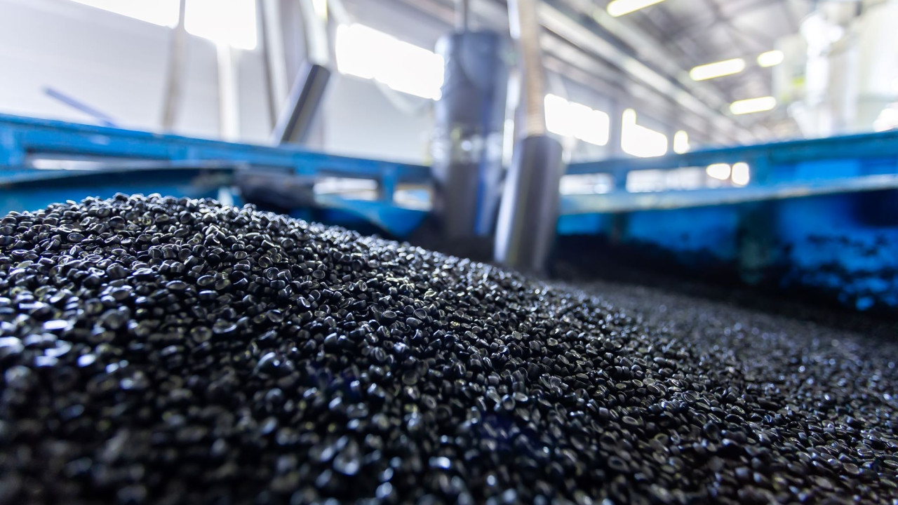 Σε διαβούλευση επενδύσεις άνω των 55 εκατ. ευρώ σε βιομηχανία πλαστικών ...