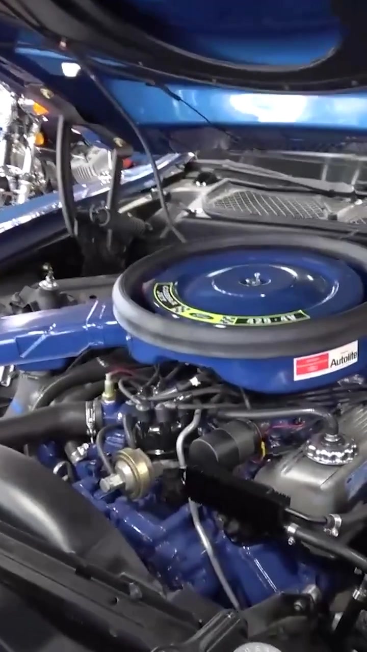 1971 Ford Mustang convertible spotlight